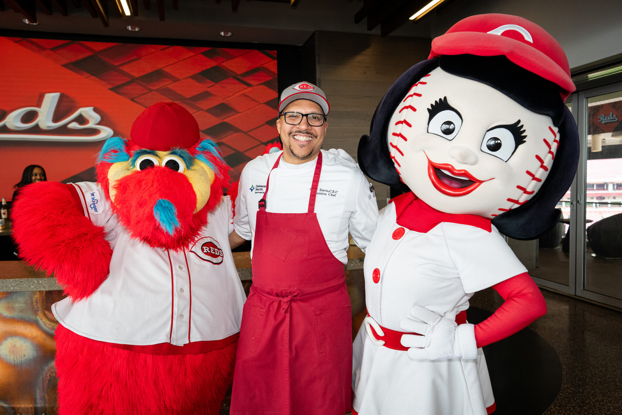 Cincinnati Reds and Sportservice unveil new food, beverage and retail ...